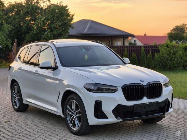White BMW X3 2018 in Vilnius, with an engine capacity of 2.00 L and mileage of 181 thousand km for 26950 €, photo 3 on AUTOMOTO.COM.LV