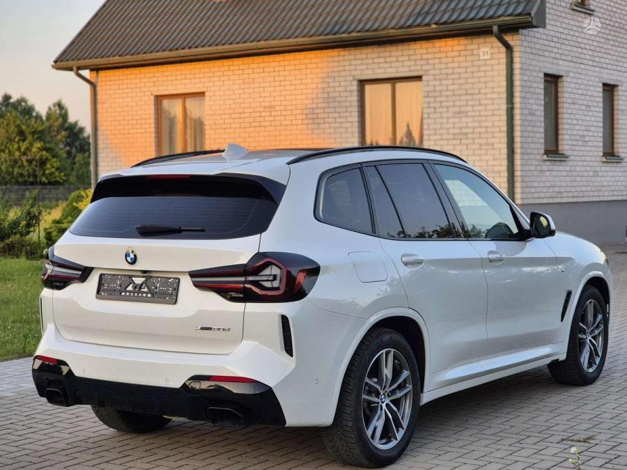 White BMW X3 2018 in Vilnius, with an engine capacity of 2.00 L and mileage of 181 thousand km for 26950 €, photo 6 on AUTOMOTO.COM.LV