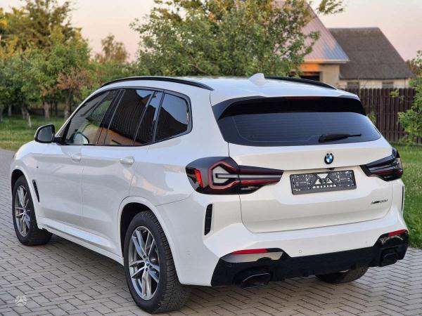 White BMW X3 2018 in Vilnius, with an engine capacity of 2.00 L and mileage of 181 thousand km for 26950 €, photo 7 on AUTOMOTO.COM.LV