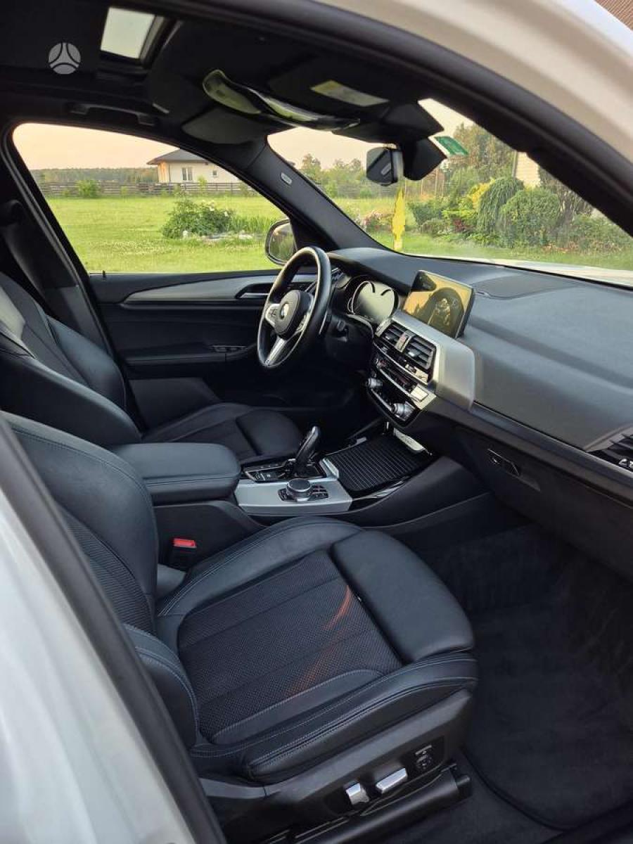 White BMW X3 2018 in Vilnius, with an engine capacity of 2.00 L and mileage of 181 thousand km for 26950 €, photo 14 on AUTOMOTO.COM.LV