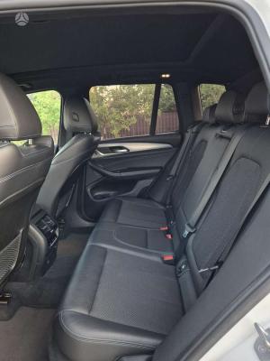 White BMW X3 2018 in Vilnius, with an engine capacity of 2.00 L and mileage of 181 thousand km for 26950 €, photo 21 on AUTOMOTO.COM.LV