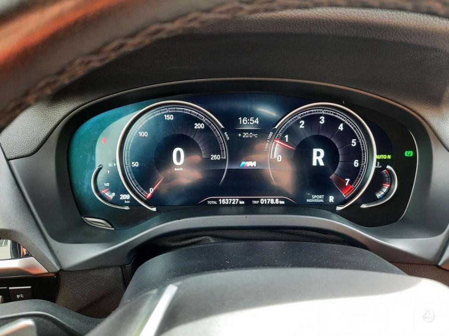 White BMW X3 2019 in Siauliai, with an engine capacity of 2.00 L and mileage of 163 thousand km for 23700 €, photo 15 on AUTOMOTO.COM.LV