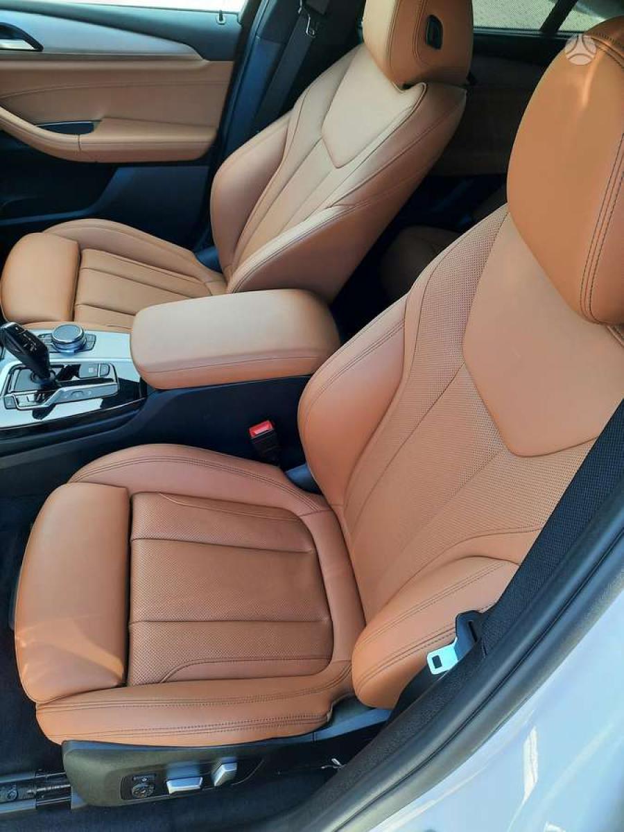 White BMW X3 2019 in Siauliai, with an engine capacity of 2.00 L and mileage of 163 thousand km for 23700 €, photo 18 on AUTOMOTO.COM.LV