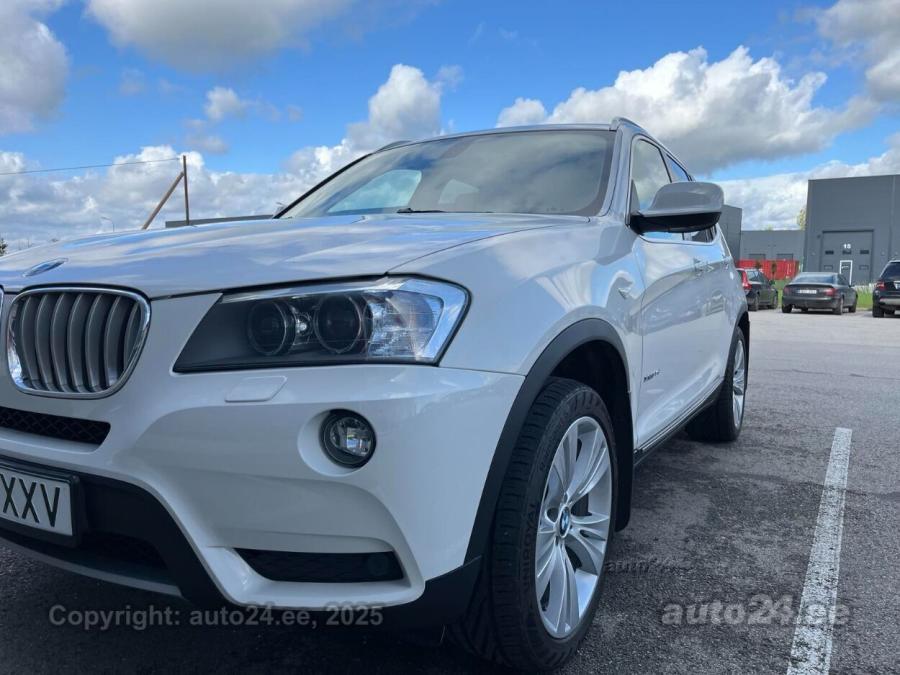 Balts BMW X3 2011 Tallina, ar dzinēja tilpumu 3.00 L un nobraukumu 233 tūkst. km par 12300 €, foto 1 vietnē AUTOMOTO.COM.LV