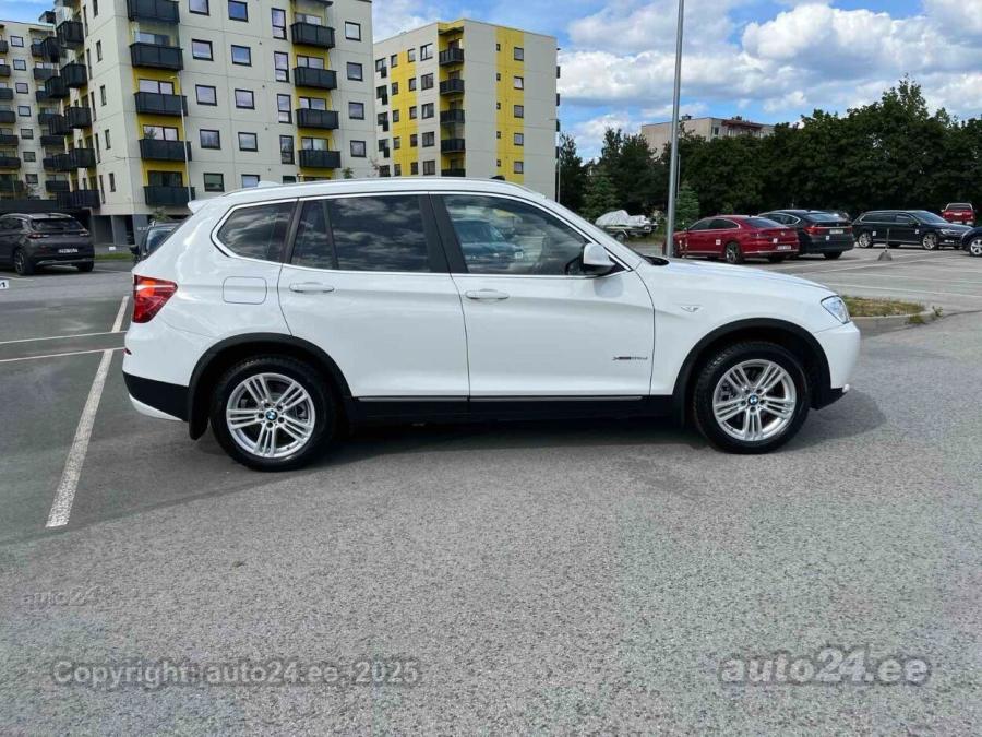 Balts BMW X3 2011 Tallina, ar dzinēja tilpumu 3.00 L un nobraukumu 233 tūkst. km par 12300 €, foto 4 vietnē AUTOMOTO.COM.LV