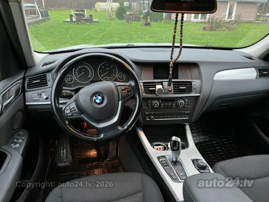 White BMW X3 2013 in Tallinn, with an engine capacity of 2.00 L and mileage of 281 thousand km for 12900 €, photo 9 on AUTOMOTO.COM.LV