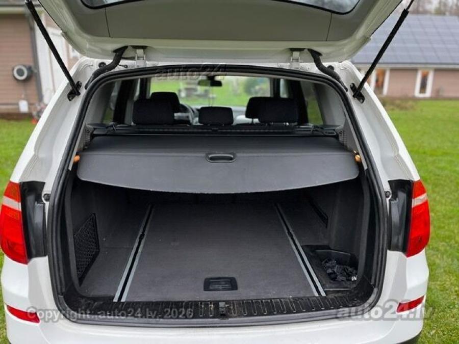 White BMW X3 2013 in Tallinn, with an engine capacity of 2.00 L and mileage of 281 thousand km for 12900 €, photo 12 on AUTOMOTO.COM.LV