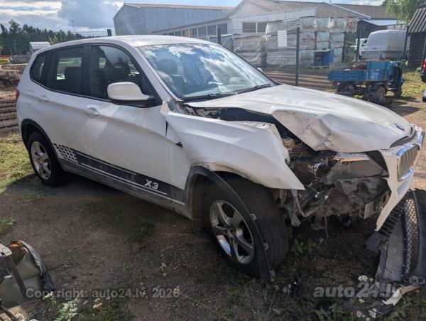 Белый БМВ Х3 2013 в Таллин, объемом двигателя 3.00 л и пробегом 274 тыс. км за 5500 €, фото 4 на AUTOMOTO.COM.LV