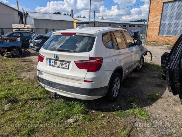 Белый БМВ Х3 2013 в Таллин, объемом двигателя 3.00 л и пробегом 274 тыс. км за 5500 €, фото 5 на AUTOMOTO.COM.LV