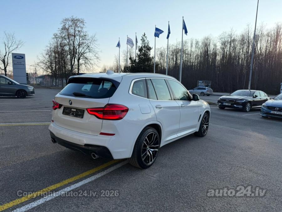 White BMW X3 2017 in Parnu, with an engine capacity of 2.00 L and mileage of 219 thousand km for 25900 €, photo 4 on AUTOMOTO.COM.LV