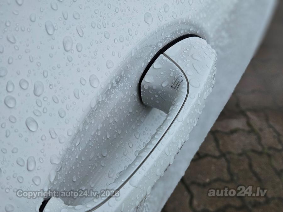 Balts BMW X3 2018 Tartu, ar dzinēja tilpumu 2.00 L un nobraukumu 127 tūkst. km par 25900 €, foto 24 vietnē AUTOMOTO.COM.LV