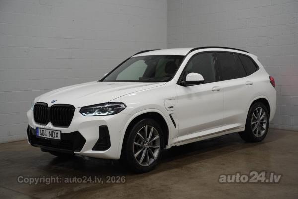 White BMW X3 2022 in Tallinn, with an engine capacity of 2.00 L and mileage of 138 thousand km for 37900 €, photo 4 on AUTOMOTO.COM.LV