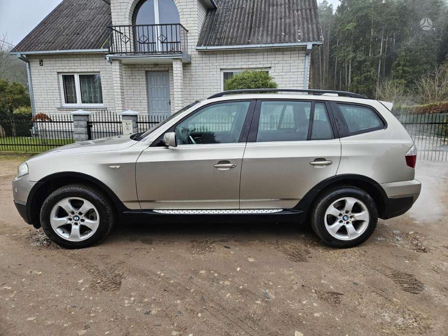 Yellow BMW X3 2007 in Prienai, with an engine capacity of 2.99 L and mileage of 312 thousand km for 3600 €, photo 2 on AUTOMOTO.COM.LV