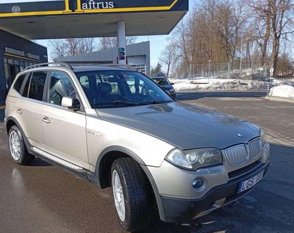 Желтый БМВ Х3 2007 в Расейняй, объемом двигателя 2.99 л и пробегом 280 тыс. км за 4200 €, фото 2 на AUTOMOTO.COM.LV