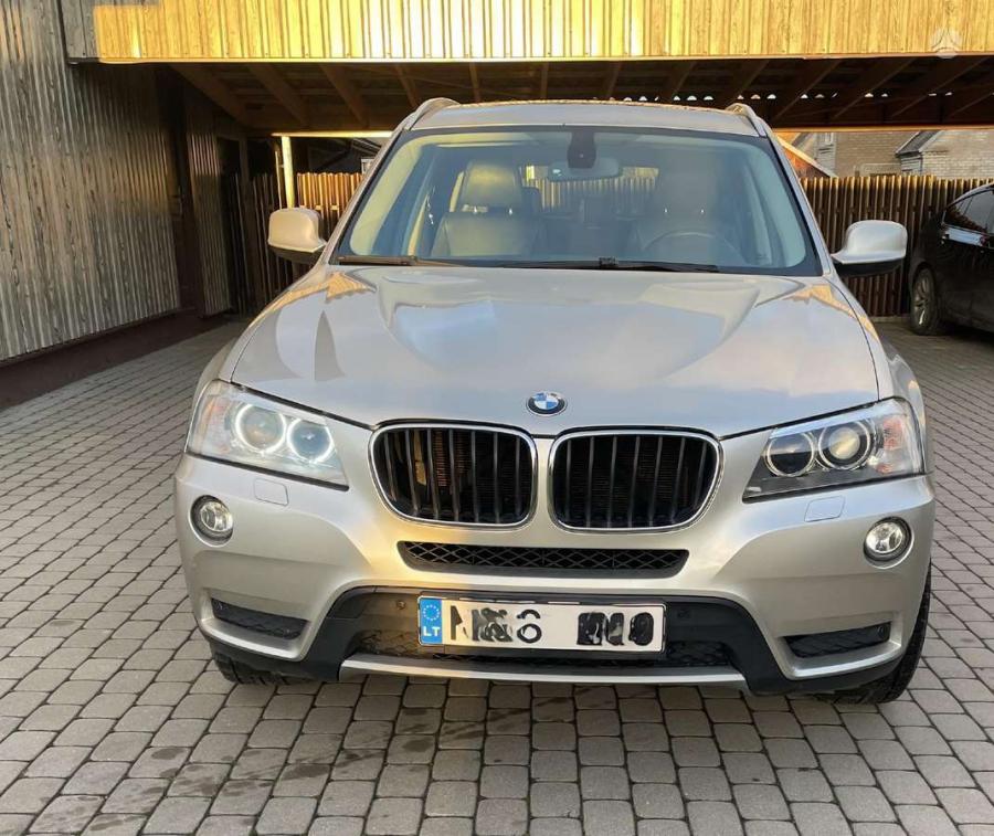 Yellow BMW X3 2011 in Plunge, with an engine capacity of 2.00 L and mileage of 338 thousand km for 8600 €, photo 1 on AUTOMOTO.COM.LV
