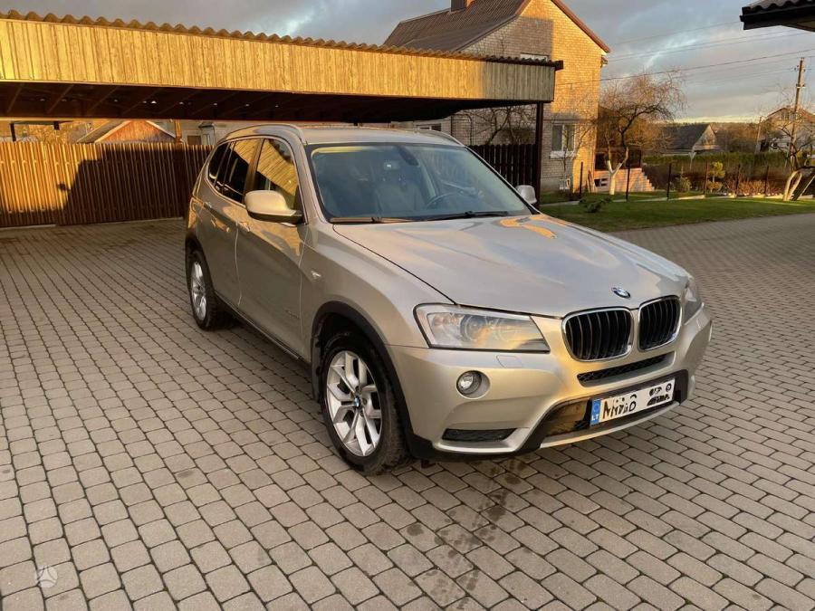 Yellow BMW X3 2011 in Plunge, with an engine capacity of 2.00 L and mileage of 338 thousand km for 8600 €, photo 2 on AUTOMOTO.COM.LV