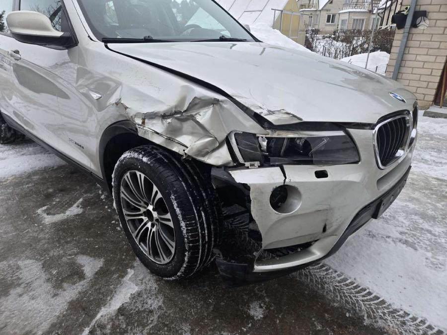 Dzeltens BMW X3 2011 Ukmergė, ar dzinēja tilpumu 2.00 L un nobraukumu 134 tūkst. km par 5499 €, foto 2 vietnē AUTOMOTO.COM.LV