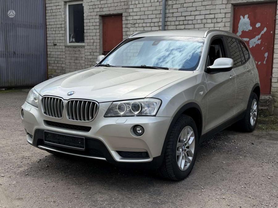 Yellow BMW X3 2011 in Kretinga, with an engine capacity of 2.00 L and mileage of 276 thousand km for 9300 €, photo 4 on AUTOMOTO.COM.LV