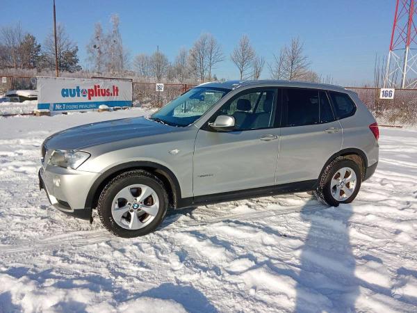 Yellow BMW X3 2012 in Alytus, with an engine capacity of 2.00 L and mileage of 268 thousand km for 8300 €, photo 6 on AUTOMOTO.COM.LV