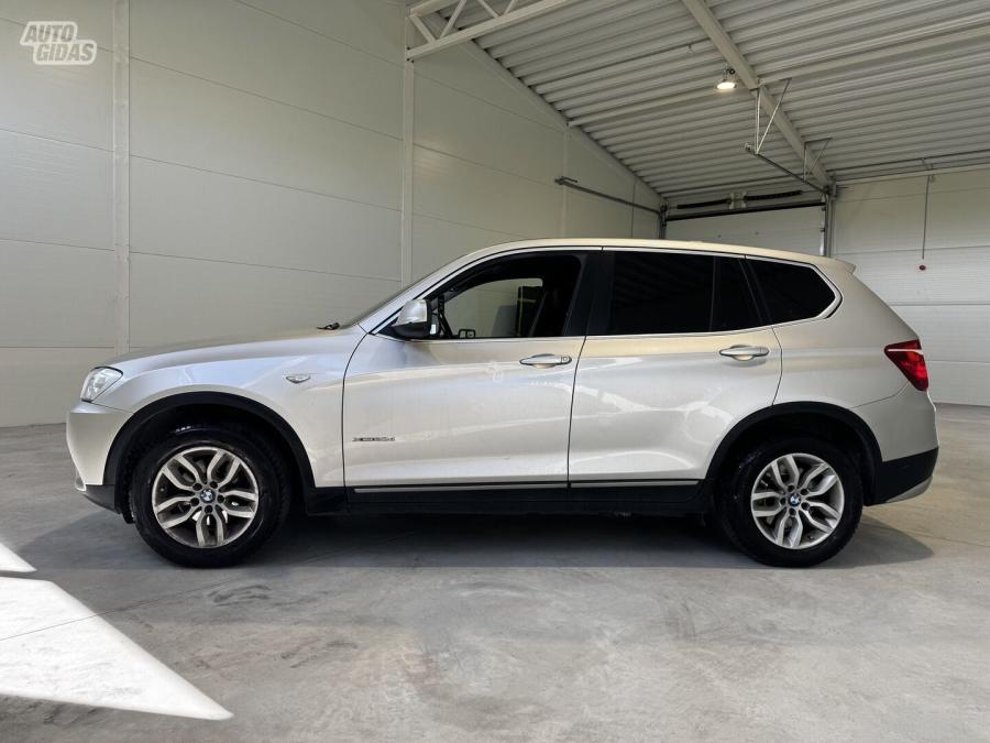 Yellow BMW X3 2012 in Kaunas, with an engine capacity of 2.00 L and mileage of 326 thousand km for 8050 €, photo 7 on AUTOMOTO.COM.LV