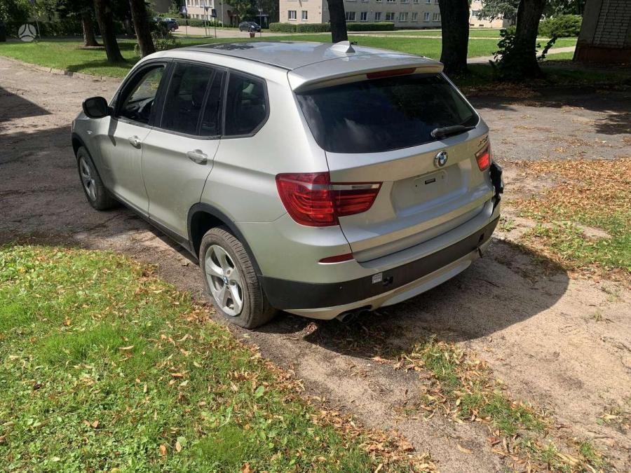 Dzeltens BMW X3 2012 Kaišiadorys, ar dzinēja tilpumu 2.98 L un nobraukumu 278 tūkst. km par 3750 €, foto 4 vietnē AUTOMOTO.COM.LV