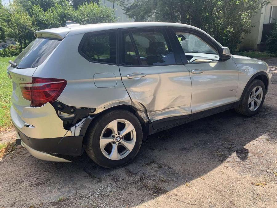 Dzeltens BMW X3 2012 Kaišiadorys, ar dzinēja tilpumu 2.98 L un nobraukumu 278 tūkst. km par 3750 €, foto 6 vietnē AUTOMOTO.COM.LV
