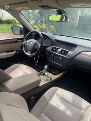 Dzeltens BMW X3 2012 Kaišiadorys, ar dzinēja tilpumu 2.98 L un nobraukumu 278 tūkst. km par 3750 €, foto 9 vietnē AUTOMOTO.COM.LV