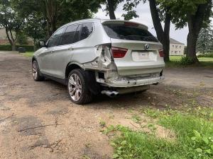 Yellow BMW X3 2012 in Kaunas, with an engine capacity of 2.98 L and mileage of 261 thousand km for 4500 €, photo 4 on AUTOMOTO.COM.LV