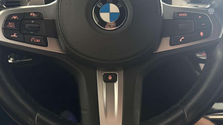 Yellow BMW X3 2019 in Vilnius, with an engine capacity of 2.00 L and mileage of 133 thousand km for 27666 €, photo 19 on AUTOMOTO.COM.LV