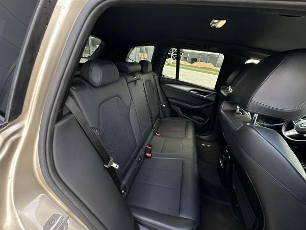 БМВ Х3 2019 в Клайпеда на AUTOMOTO.COM.LV Желтый БМВ Х3 2019 в Клайпеда, объемом двигателя 2.00 л и пробегом 133 тыс. км за 26300 €, фото 11 на AUTOMOTO.COM.LV