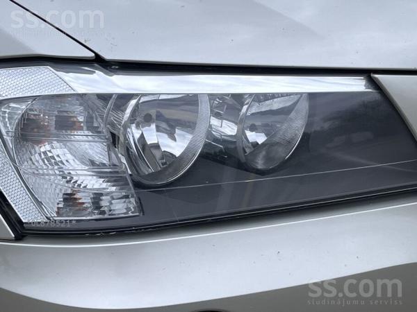 Yellow BMW X3 2011 in Jurmala, with an engine capacity of 2.00 L and mileage of 0 thousand km for 8750 €, photo 4 on AUTOMOTO.COM.LV