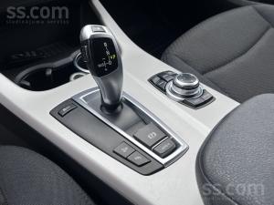 Yellow BMW X3 2011 in Jurmala, with an engine capacity of 2.00 L and mileage of 0 thousand km for 8750 €, photo 22 on AUTOMOTO.COM.LV