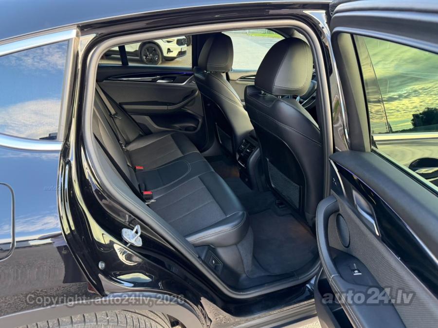 Melns BMW X4 2018 Pērnava, ar dzinēja tilpumu 2.00 L un nobraukumu 194 tūkst. km par 22900 €, foto 12 vietnē AUTOMOTO.COM.LV