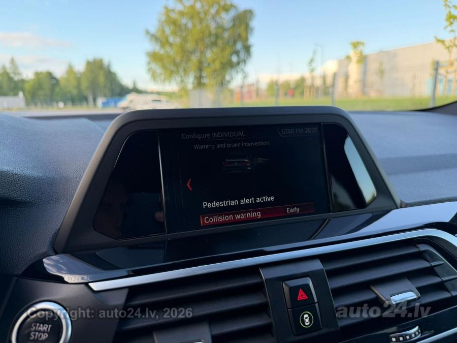Melns BMW X4 2018 Pērnava, ar dzinēja tilpumu 2.00 L un nobraukumu 194 tūkst. km par 22900 €, foto 21 vietnē AUTOMOTO.COM.LV