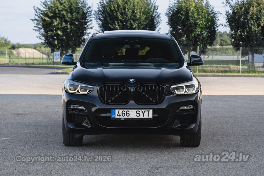 Black BMW X4 2019 in Tallinn, with an engine capacity of 3.00 L and mileage of 167 thousand km for 32990 €, photo 3 on AUTOMOTO.COM.LV