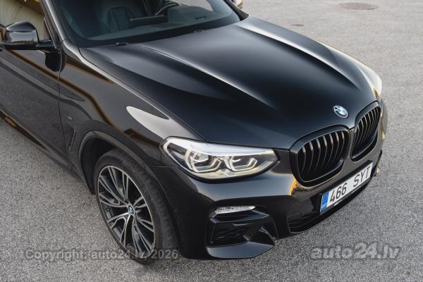 Black BMW X4 2019 in Tallinn, with an engine capacity of 3.00 L and mileage of 167 thousand km for 32990 €, photo 4 on AUTOMOTO.COM.LV