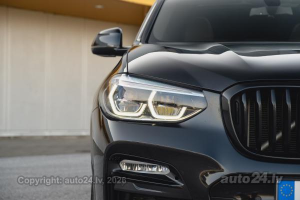 Black BMW X4 2019 in Tallinn, with an engine capacity of 3.00 L and mileage of 167 thousand km for 32990 €, photo 5 on AUTOMOTO.COM.LV