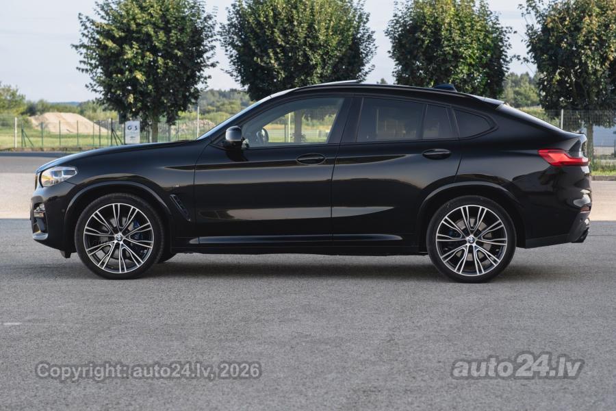 Black BMW X4 2019 in Tallinn, with an engine capacity of 3.00 L and mileage of 167 thousand km for 32990 €, photo 8 on AUTOMOTO.COM.LV