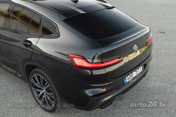 Black BMW X4 2019 in Tallinn, with an engine capacity of 3.00 L and mileage of 167 thousand km for 32990 €, photo 8 on AUTOMOTO.COM.LV