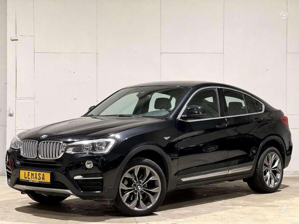 Black BMW X4 2014 in Klaipeda, with an engine capacity of 2.99 L and mileage of 228 thousand km for 17999 €, photo 1 on AUTOMOTO.COM.LV