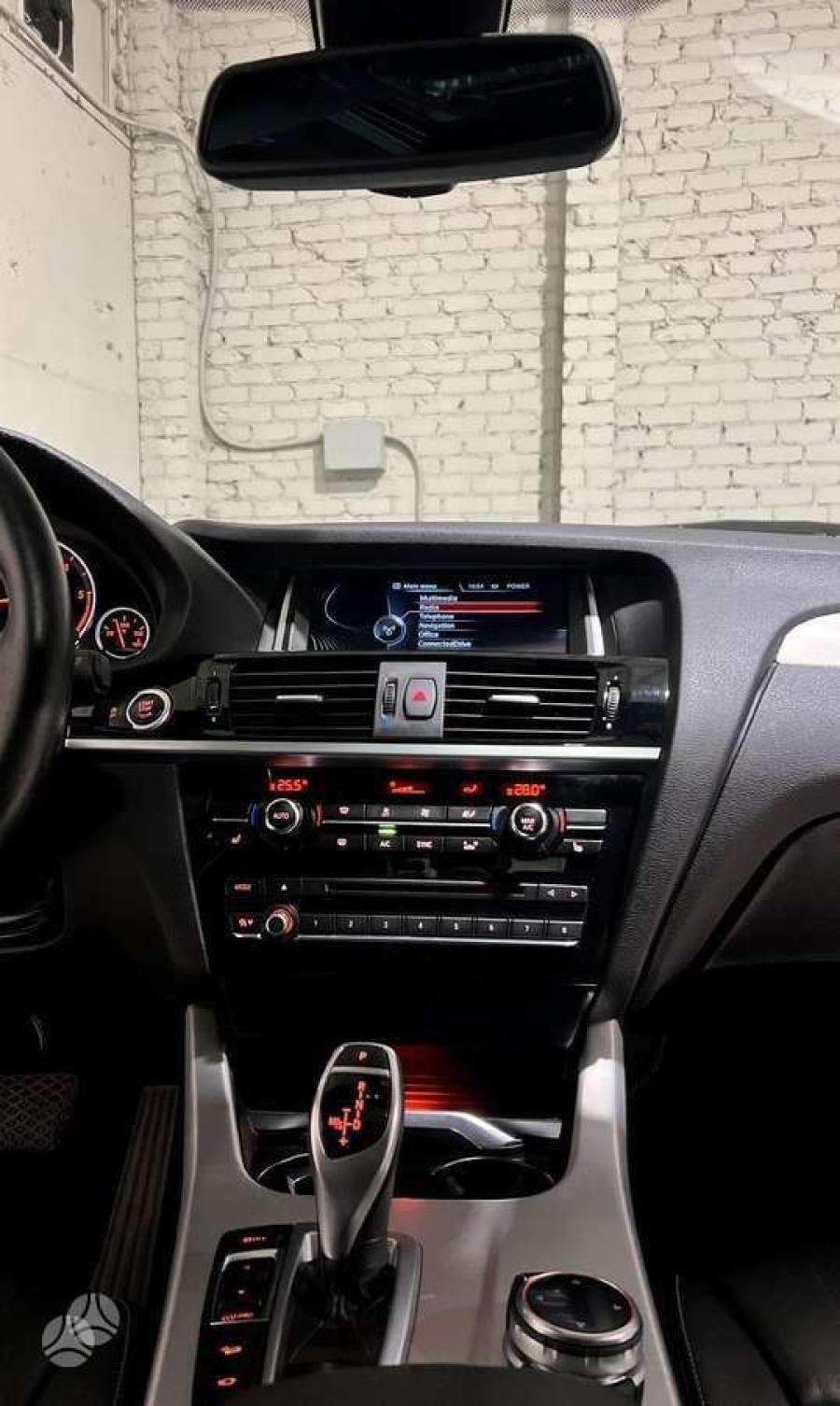 Black BMW X4 2014 in Klaipeda, with an engine capacity of 2.99 L and mileage of 228 thousand km for 17999 €, photo 14 on AUTOMOTO.COM.LV