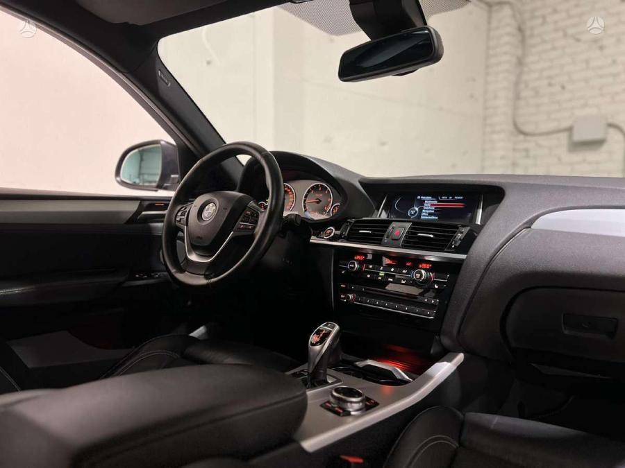 Black BMW X4 2014 in Klaipeda, with an engine capacity of 2.99 L and mileage of 228 thousand km for 17999 €, photo 24 on AUTOMOTO.COM.LV