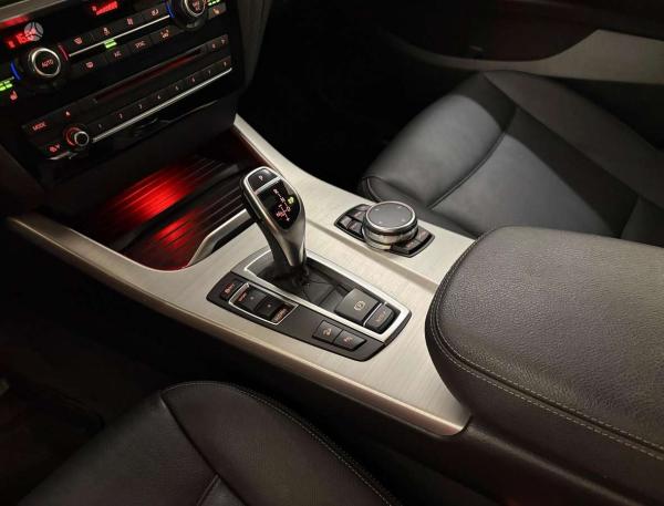 Black BMW X4 2014 in Marijampole, with an engine capacity of 2.99 L and mileage of 277 thousand km for 15999 €, photo 10 on AUTOMOTO.COM.LV
