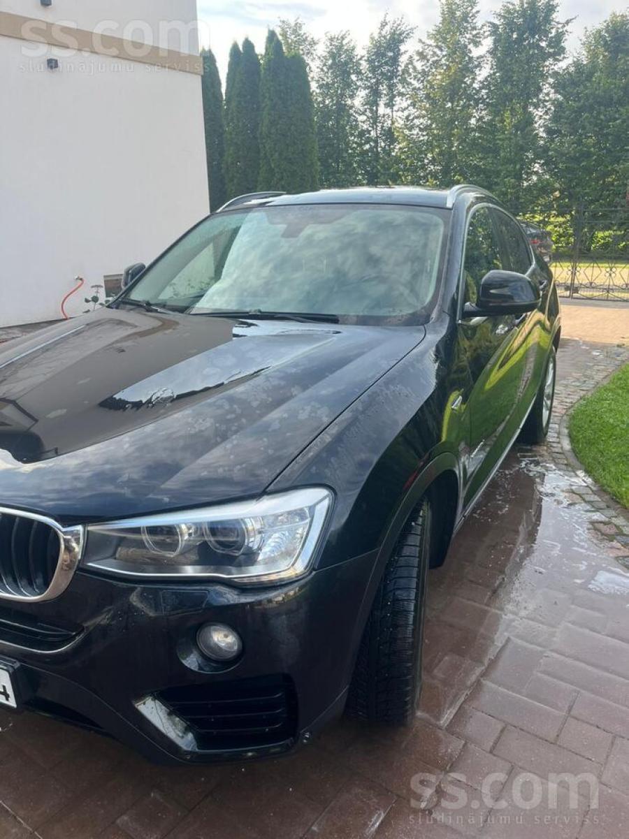 Black BMW X4 2015 in Jekabpils, with an engine capacity of 2.00 L and mileage of 235 thousand km for 17650 €, photo 2 on AUTOMOTO.COM.LV