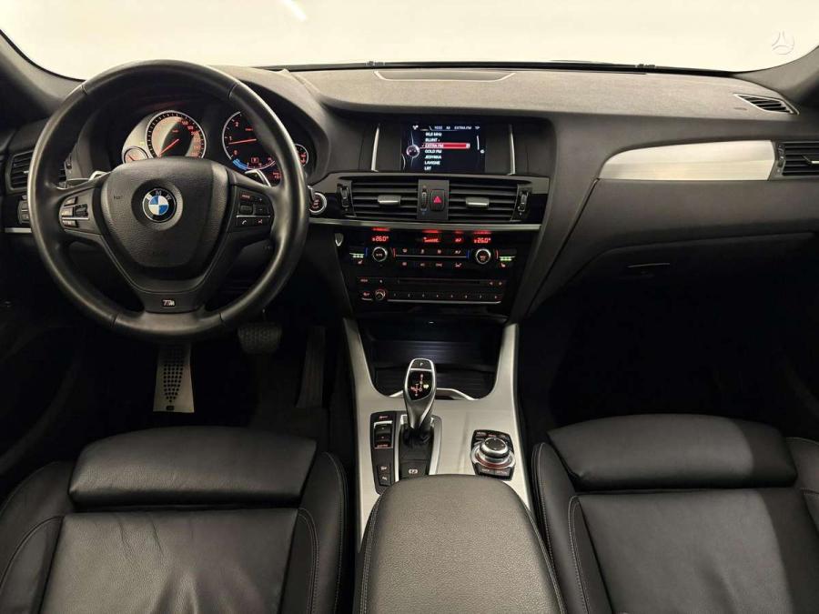 Black BMW X4 2015 in Marijampole, with an engine capacity of 2.99 L and mileage of 232 thousand km for 16999 €, photo 8 on AUTOMOTO.COM.LV