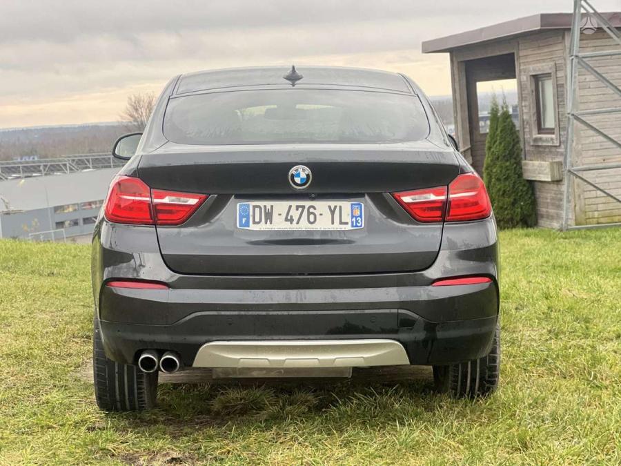 Black BMW X4 2015 in Vilnius, with an engine capacity of 2.99 L and mileage of 102 thousand km for 16000 €, photo 9 on AUTOMOTO.COM.LV