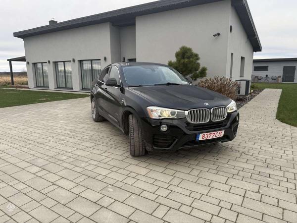 Black BMW X4 2015 in Klaipeda, with an engine capacity of 2.00 L and mileage of 189 thousand km for 16000 €, photo 3 on AUTOMOTO.COM.LV