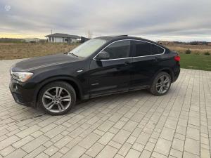Black BMW X4 2015 in Klaipeda, with an engine capacity of 2.00 L and mileage of 189 thousand km for 16000 €, photo 4 on AUTOMOTO.COM.LV