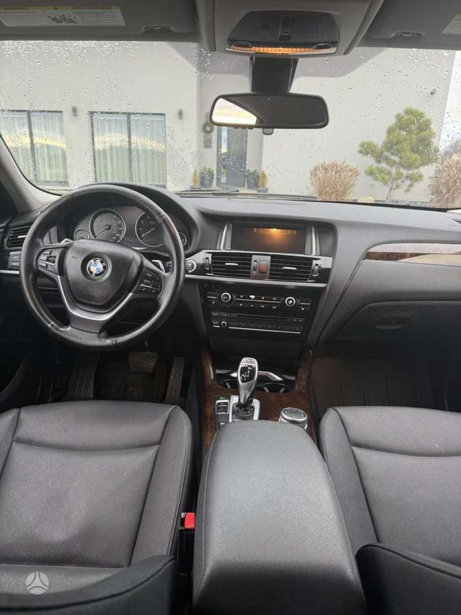 Black BMW X4 2015 in Klaipeda, with an engine capacity of 2.00 L and mileage of 189 thousand km for 16000 €, photo 15 on AUTOMOTO.COM.LV