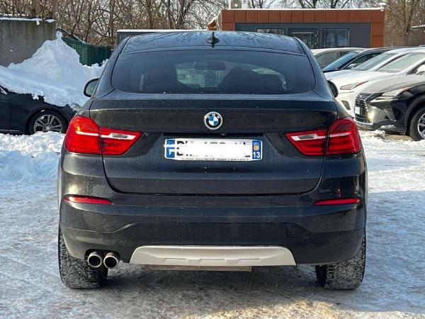 Black BMW X4 2015 in Vilnius, with an engine capacity of 2.99 L and mileage of 102 thousand km for 17300 €, photo 5 on AUTOMOTO.COM.LV
